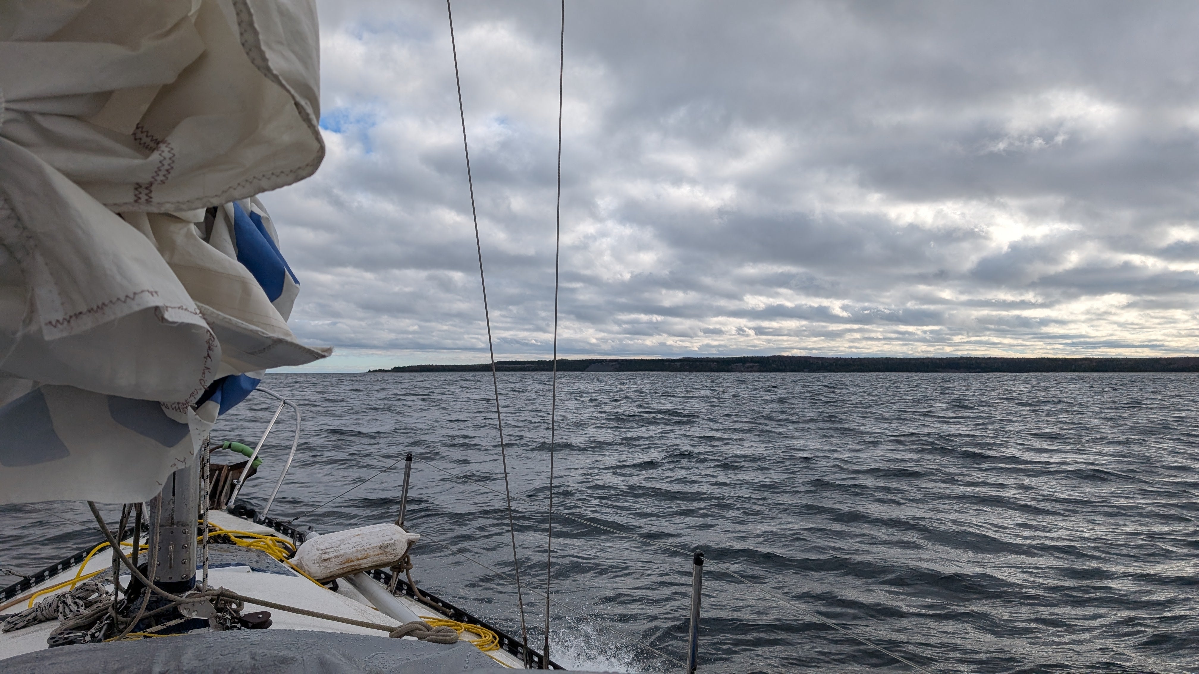 Why I Chose the Liveaboard Life (and Haven’t Looked Back) – Ink & Sail